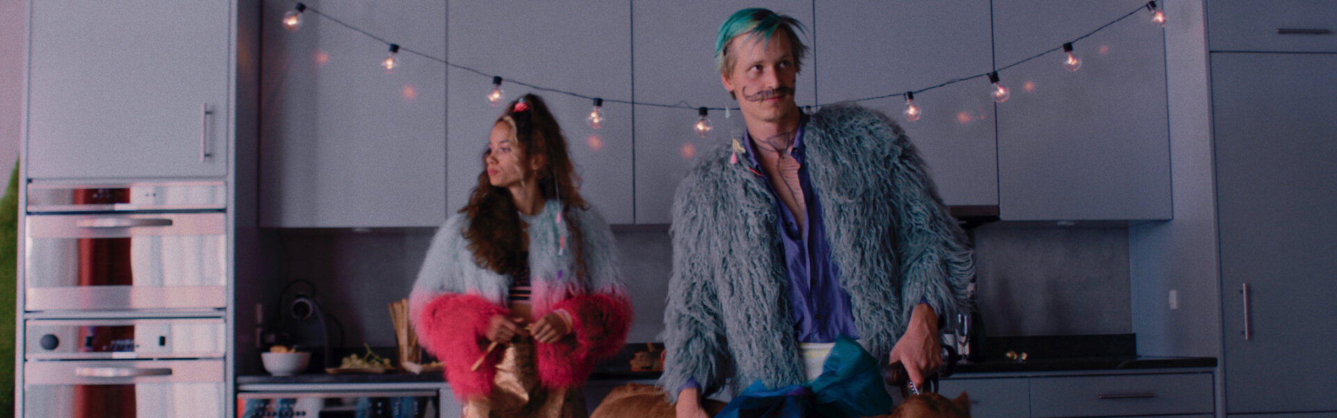 Youth Topia (2021) von Dennis Stormer | Artkeim²